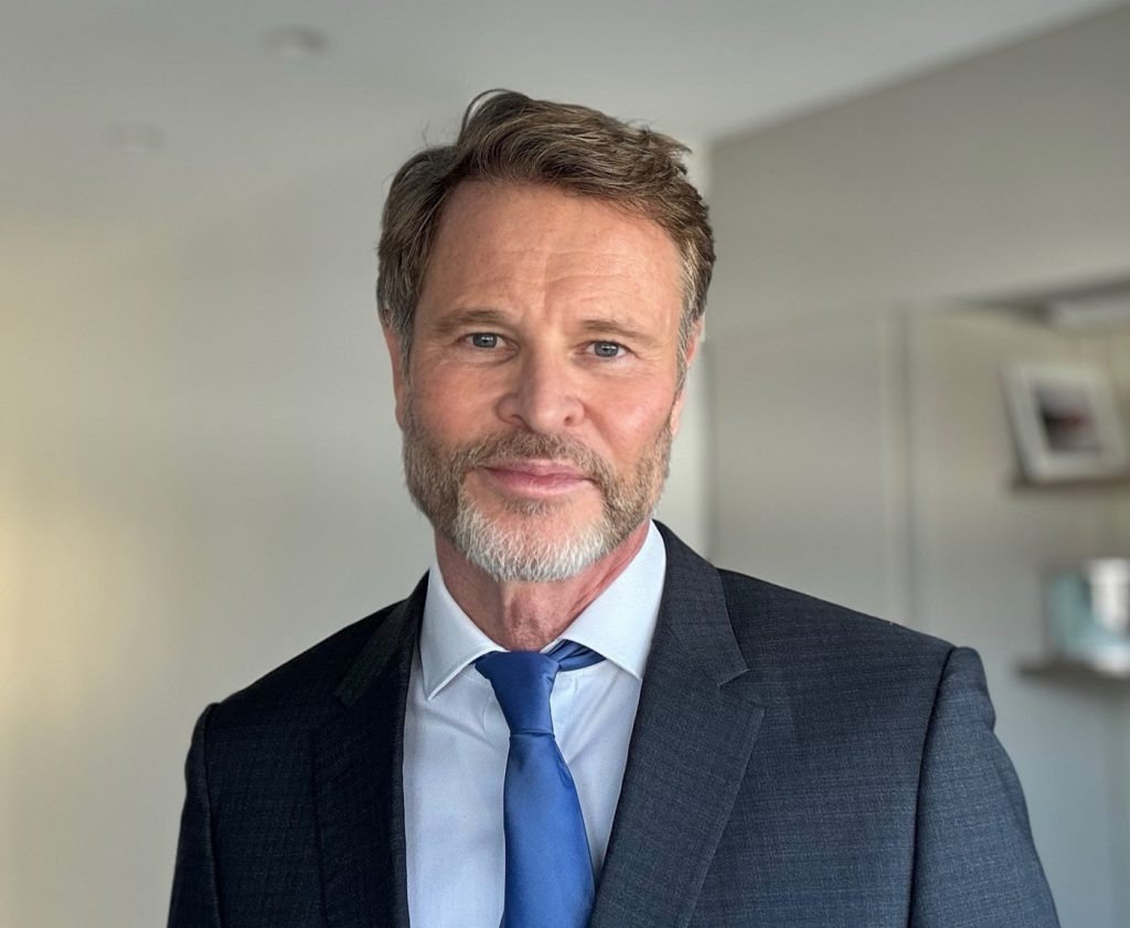 Dr Mike Comins - The Private Clinic of Harley Street London